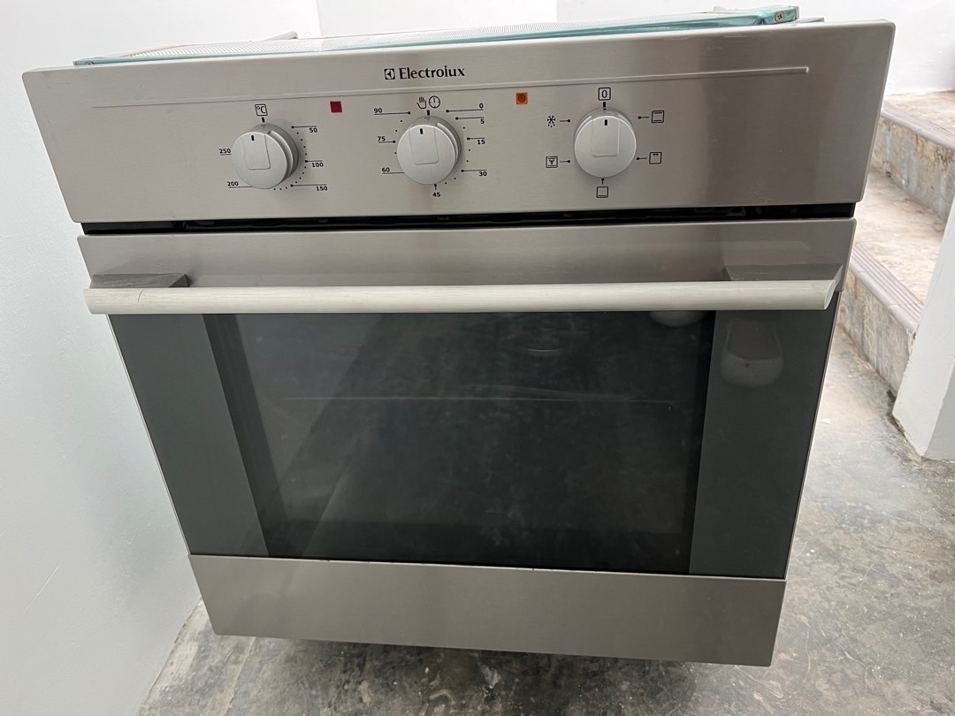 Electrolux built in oven, TV & Home Appliances, Kitchen Appliances ...