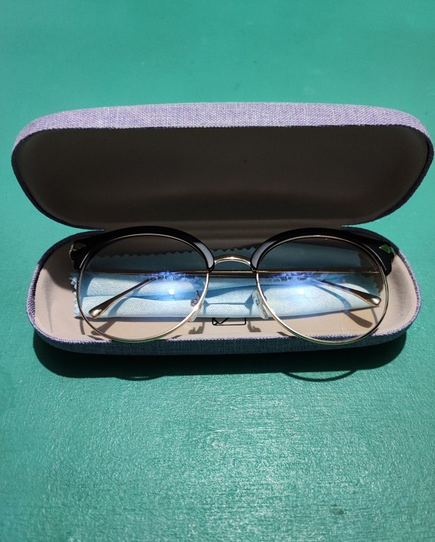 Eyeglasses with ultraviolet filter and case, Women's Fashion, Watches ...