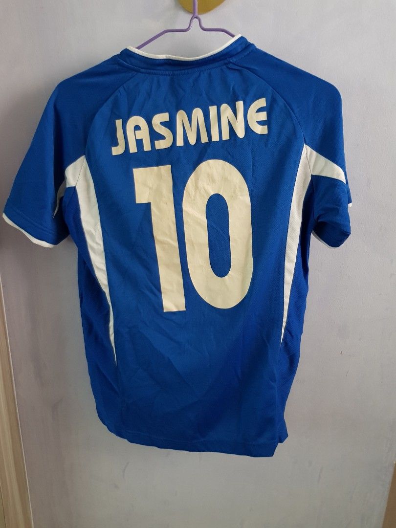 FBT top, Women's Fashion, Tops, Other Tops on Carousell