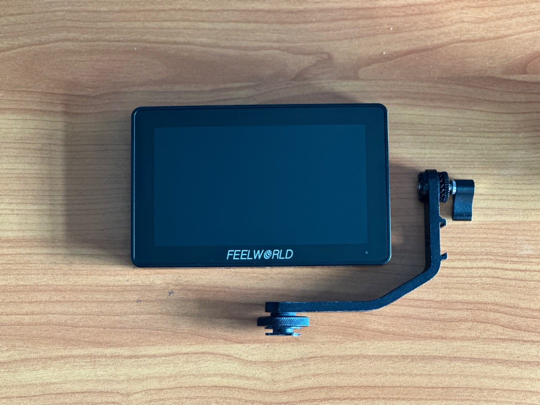 Feelworld F6 Plus 5.5” Monitor, Photography, Video Cameras on Carousell