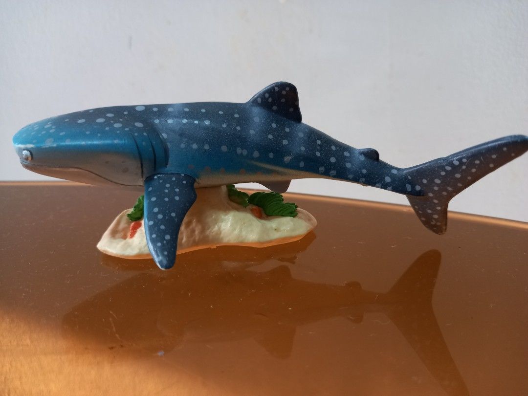 Finding Dory destiny whale shark on Carousell