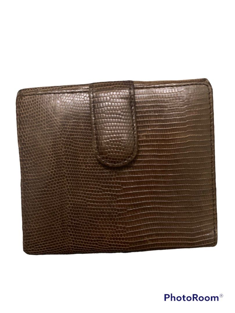 Fiocchi vintage wallet, Men's Fashion, Watches & Accessories, Wallets & Card Holders on Carousell