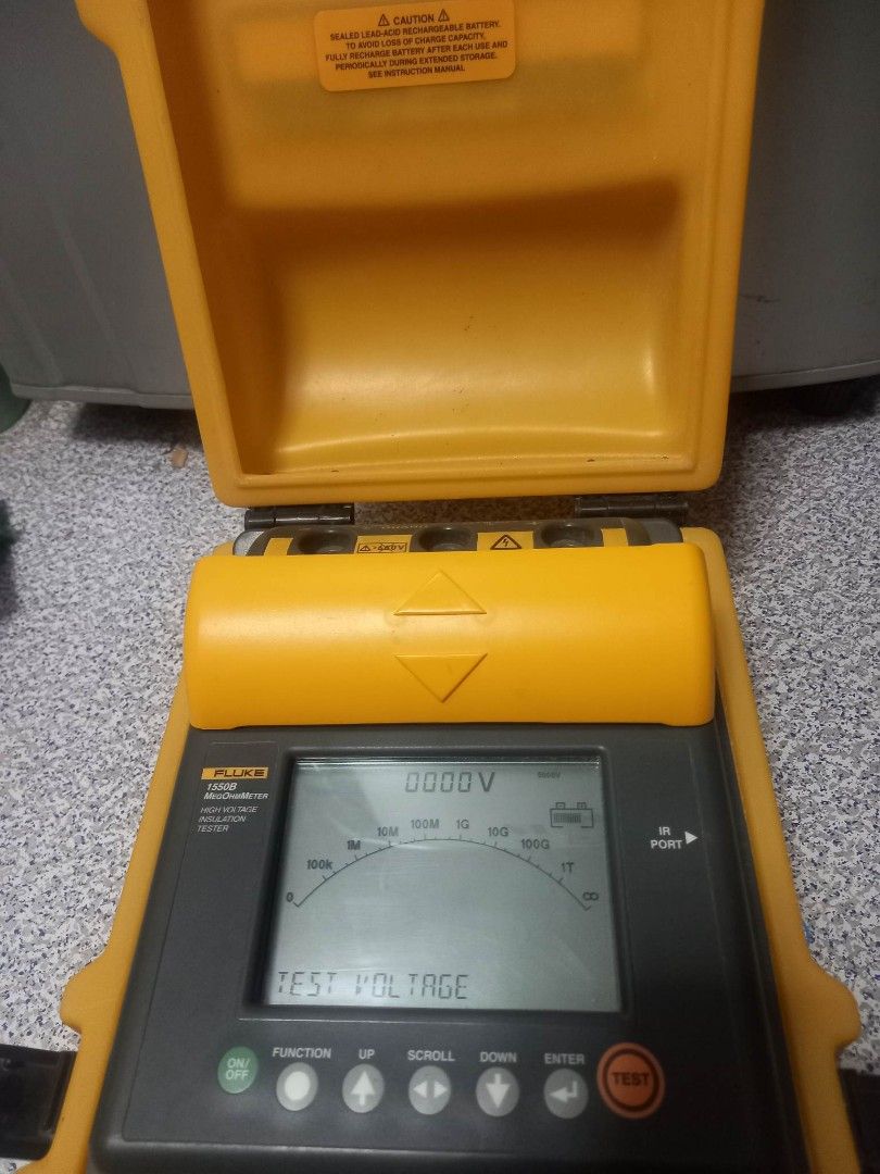 Fluke MegohmMeter, Commercial & Industrial, Construction Tools ...