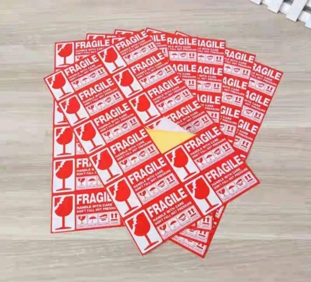 Fragile Sticker Label 90mm x 50mm, Hobbies & Toys, Stationery & Craft ...