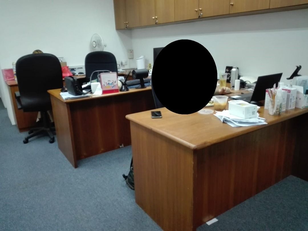 Free E-Shaped Office Table, Furniture & Home Living, Furniture, Tables ...