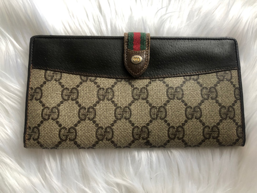 Gucci Long wallet on Carousell