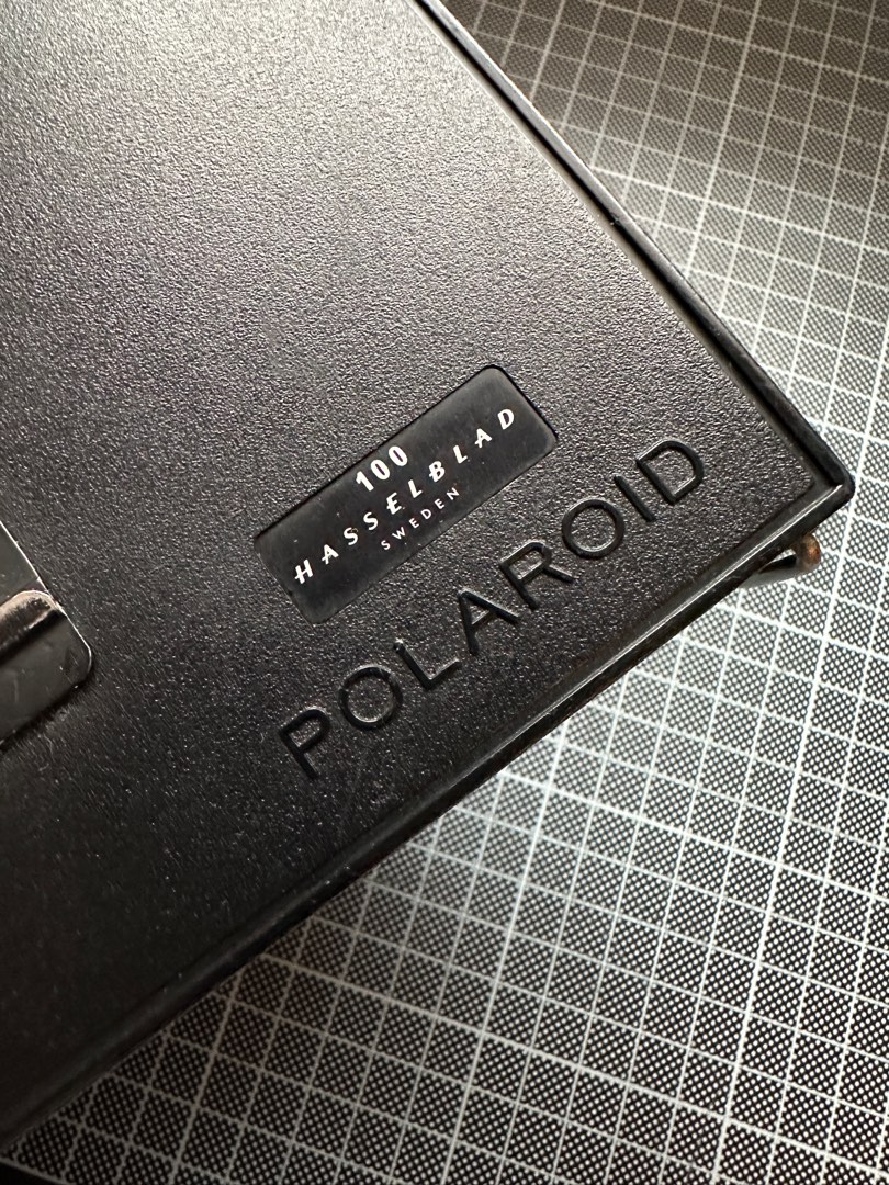 Hasselblad Polaroid Back V System, Photography, Photography Accessories ...