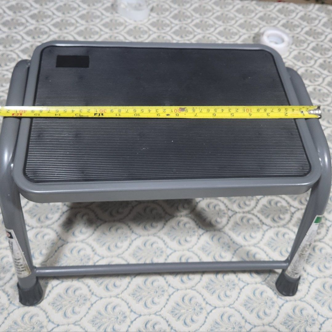 Heavyduty Single Step Stool, Furniture & Home Living, Home Improvement ...