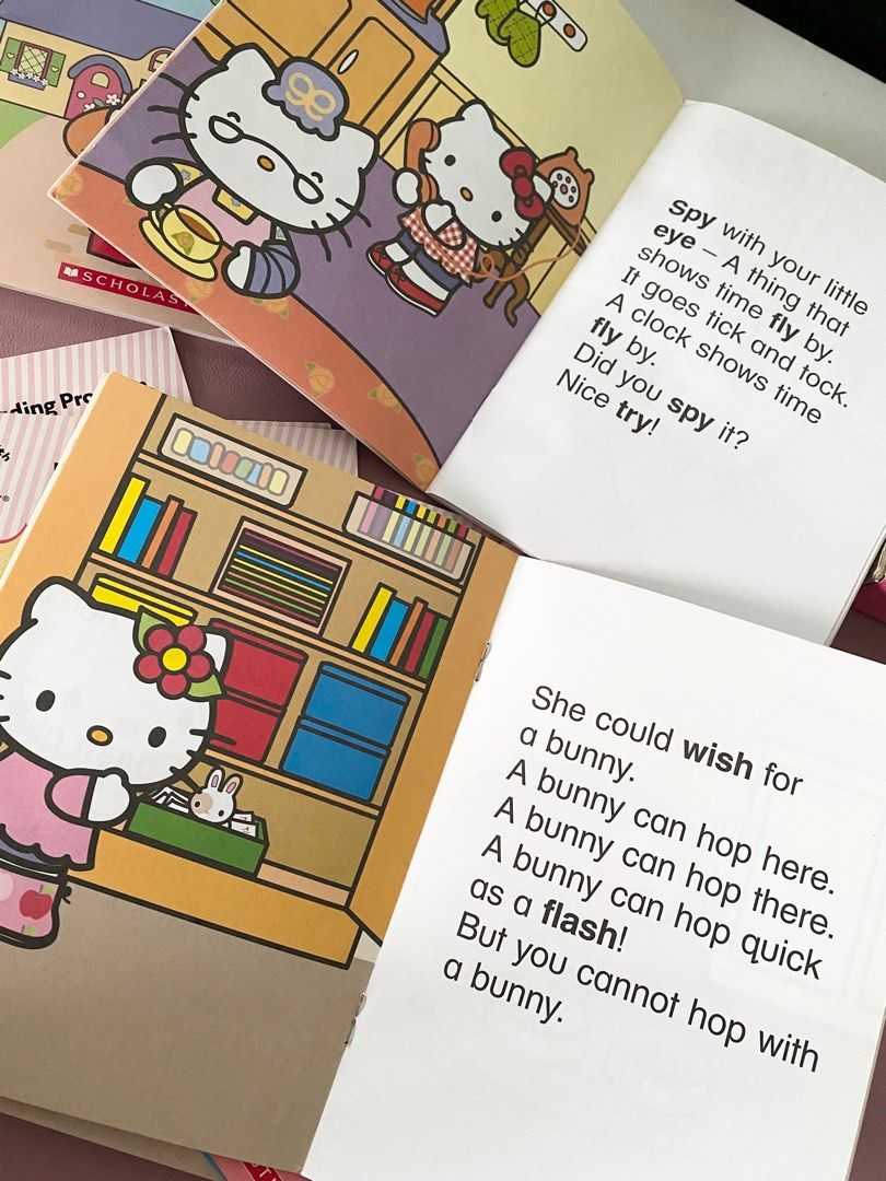 Hello Kitty PHONICS, 12 books in very good condition with original box ...