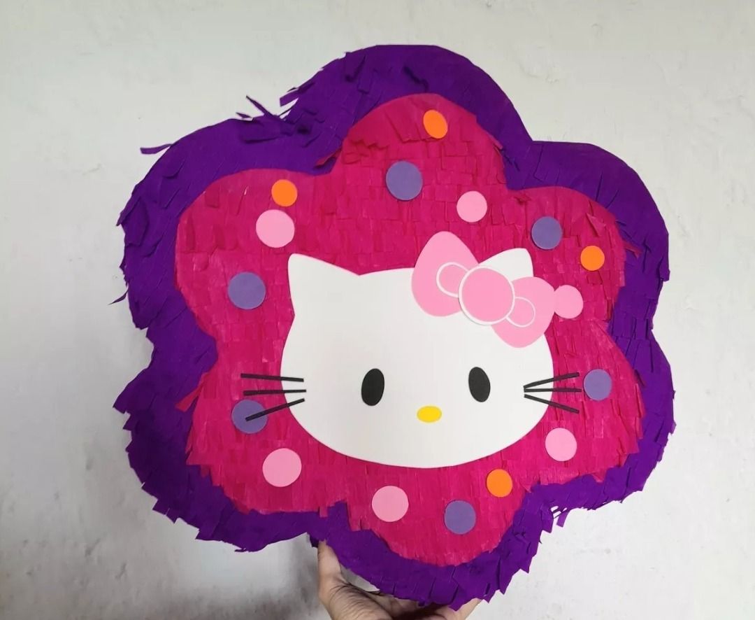 Hello Kitty Pinata (52cm x 52cm x 10cm) (Comes With Free Stick ...
