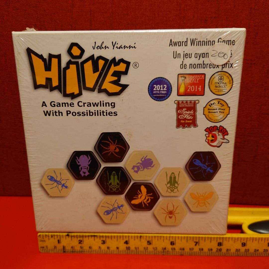 Hive board game, 興趣及遊戲, 玩具 & 遊戲類 - Carousell
