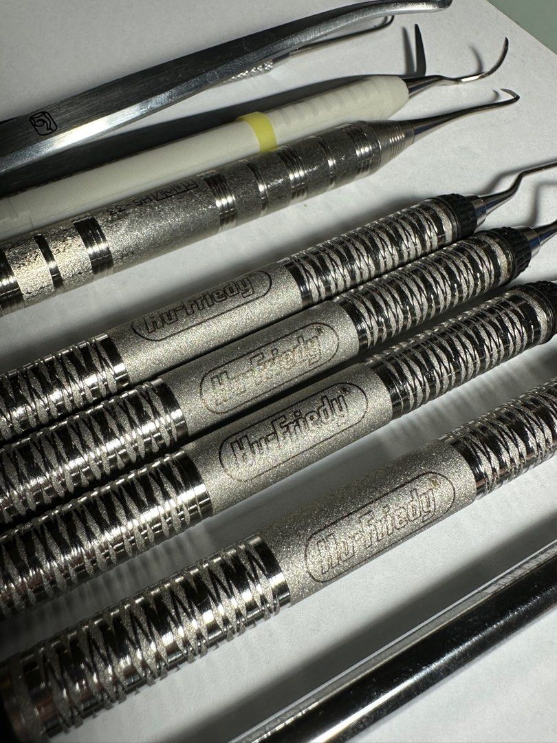 Hu Friedy Gracey Curette - Perio Set, Health & Nutrition, Medical ...