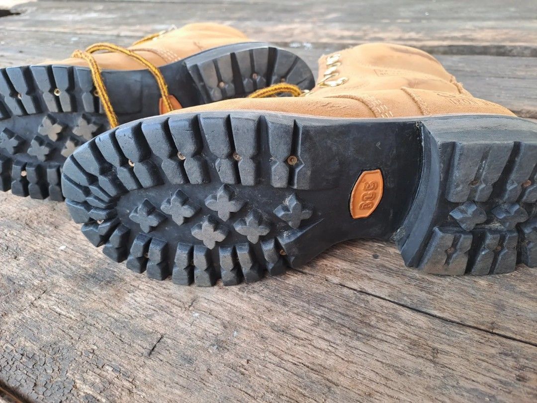 Iron heels boots, Men's Fashion, Footwear, Boots on Carousell