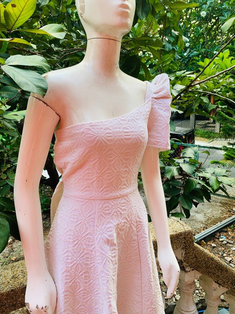 IVORY WHITE INABEL HANDWOVEN FILIPINIANA DRESS FOR RENT, Women's ...