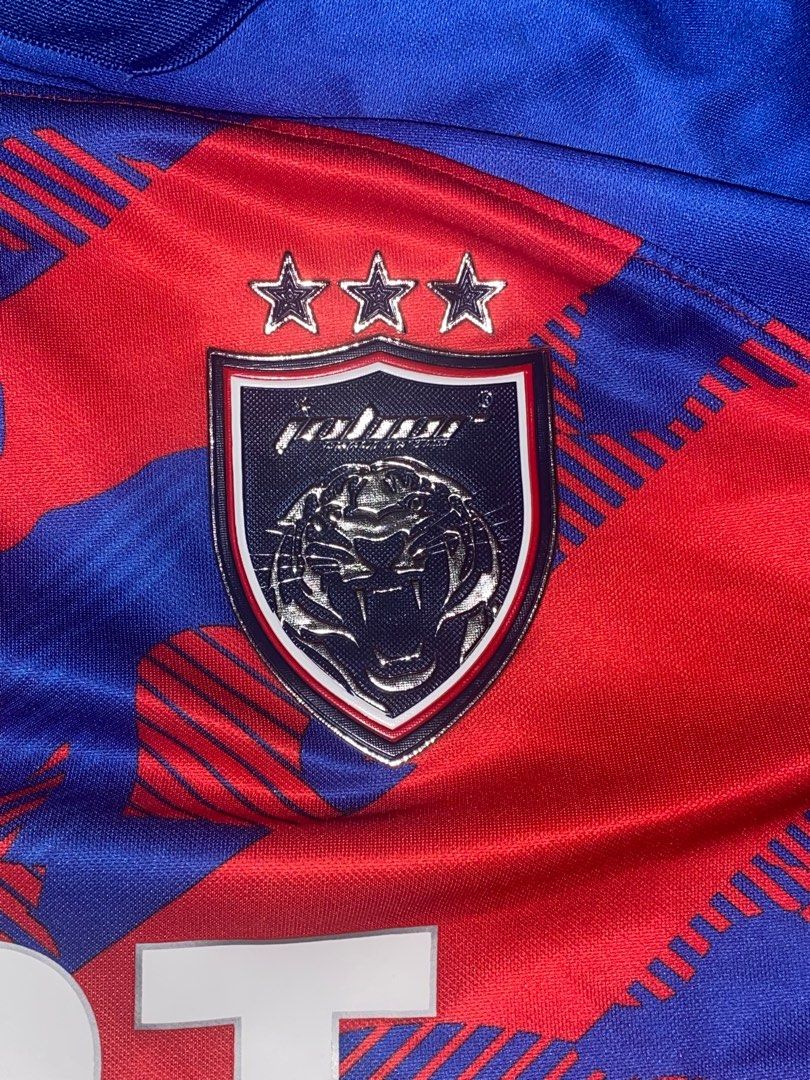 JDT Jersey New Home Kit, Men's Fashion, Activewear on Carousell