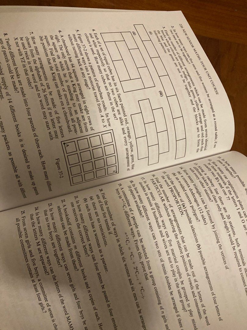 K.B.Fitzpatrick, New Senior Mathematics 2,3,4 units full set, 興趣及遊戲, 書本 ...