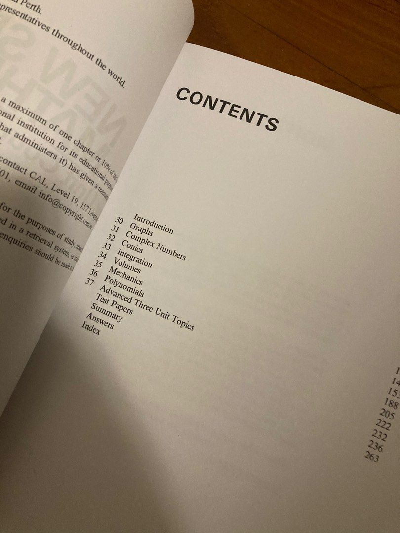 K.B.Fitzpatrick, New Senior Mathematics 2,3,4 units full set, 興趣及遊戲, 書本 ...