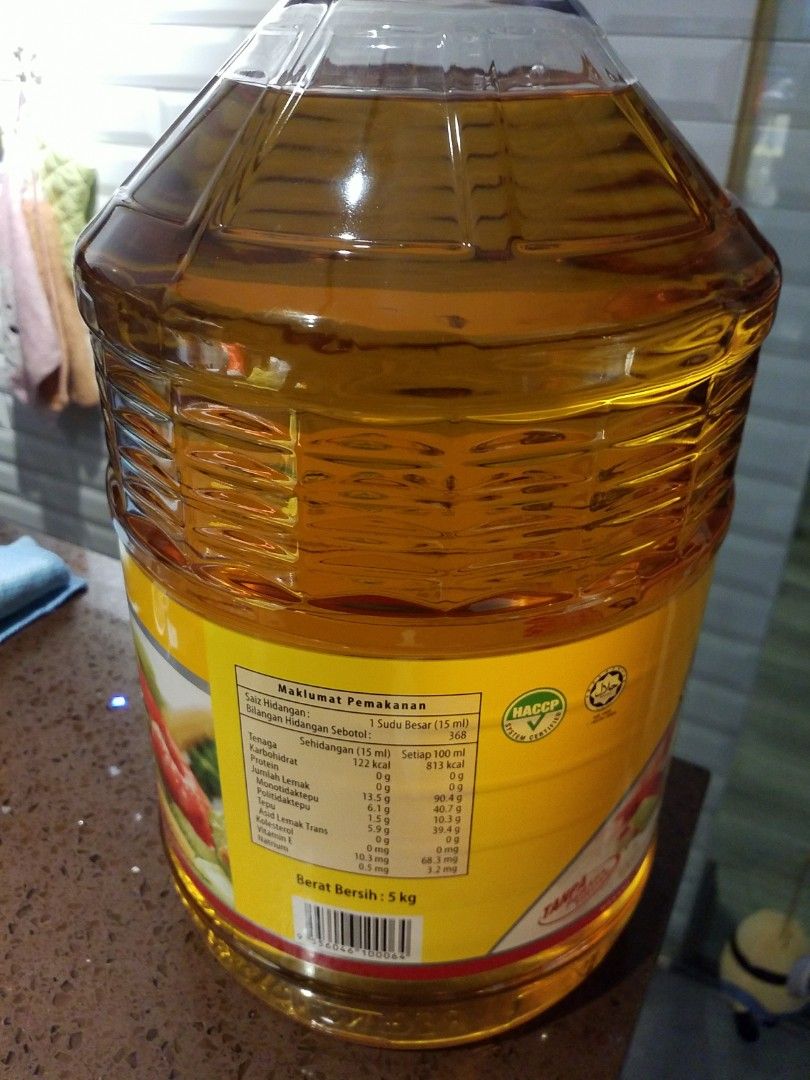 knife cooking oil 5kg (biggest u can find in the market), Food & Drinks ...