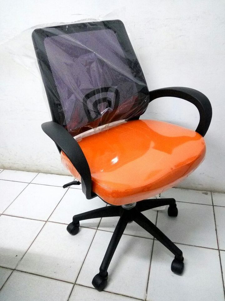 Kursi Kantor Savello Omega Kursi Direktur Kursi Belajar Kursi Kerja ...