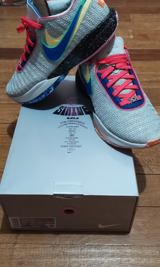 Lebron XX Hyper Royal on Carousell