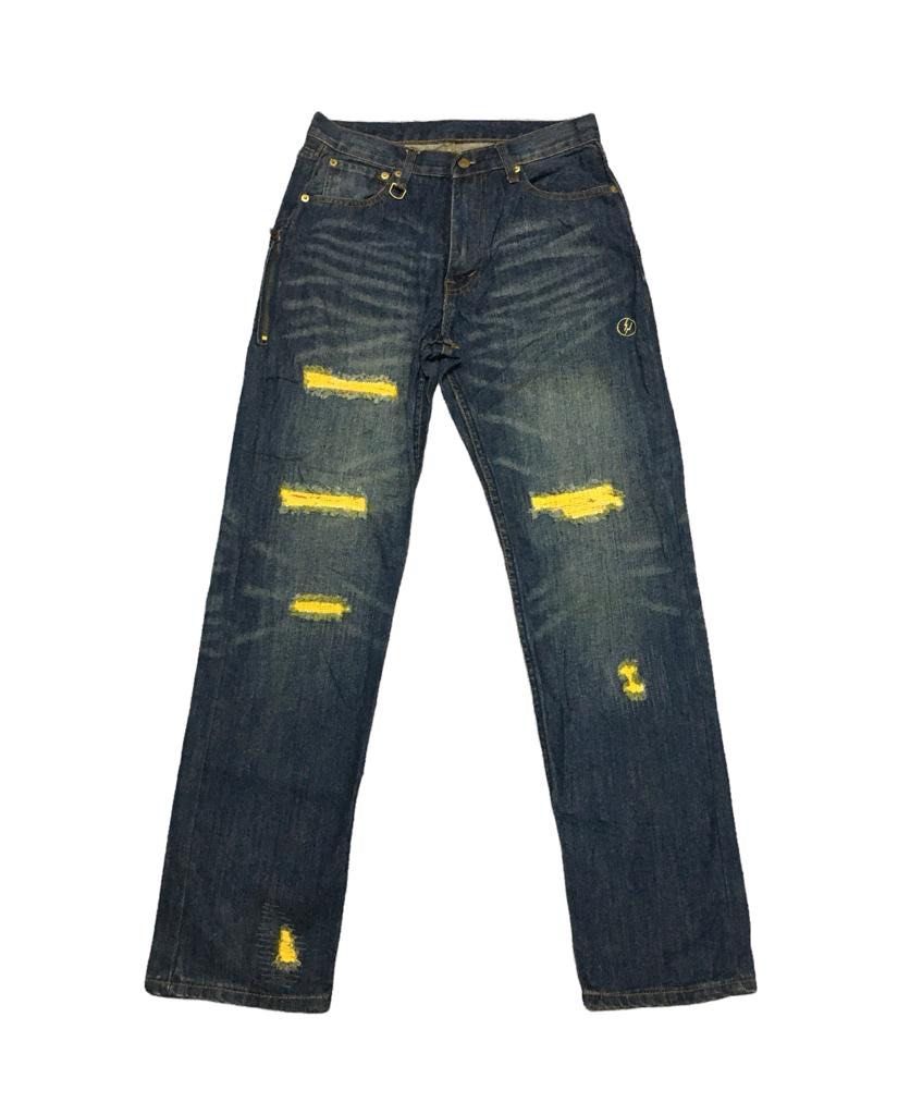 Levis x clot x fragment design, Men's Fashion, Bottoms, Jeans on Carousell