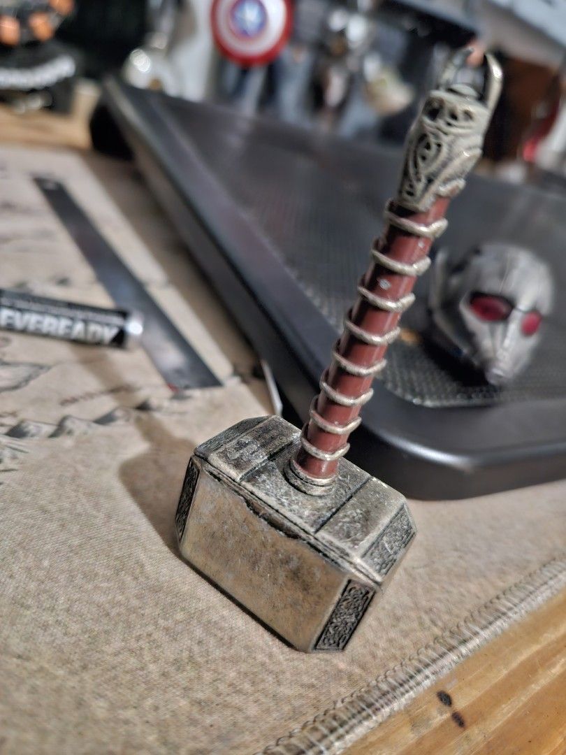 Metal cast Thor Mjolnir, Hobbies & Toys, Memorabilia & Collectibles, Fan Merchandise on Carousell