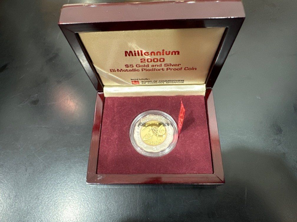 Millenium 2000 $5 Gold and Silver Proof Coin, Hobbies & Toys ...