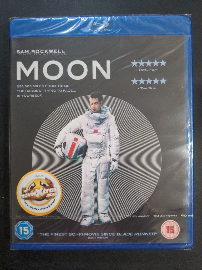 Moon Blu-ray, Hobbies & Toys, Music & Media, CDs & DVDs on Carousell