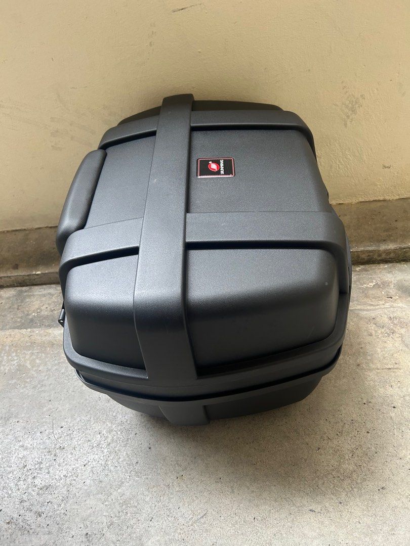 Motorycyle 45L top box, Motorcycles, Motorcycle Accessories on Carousell