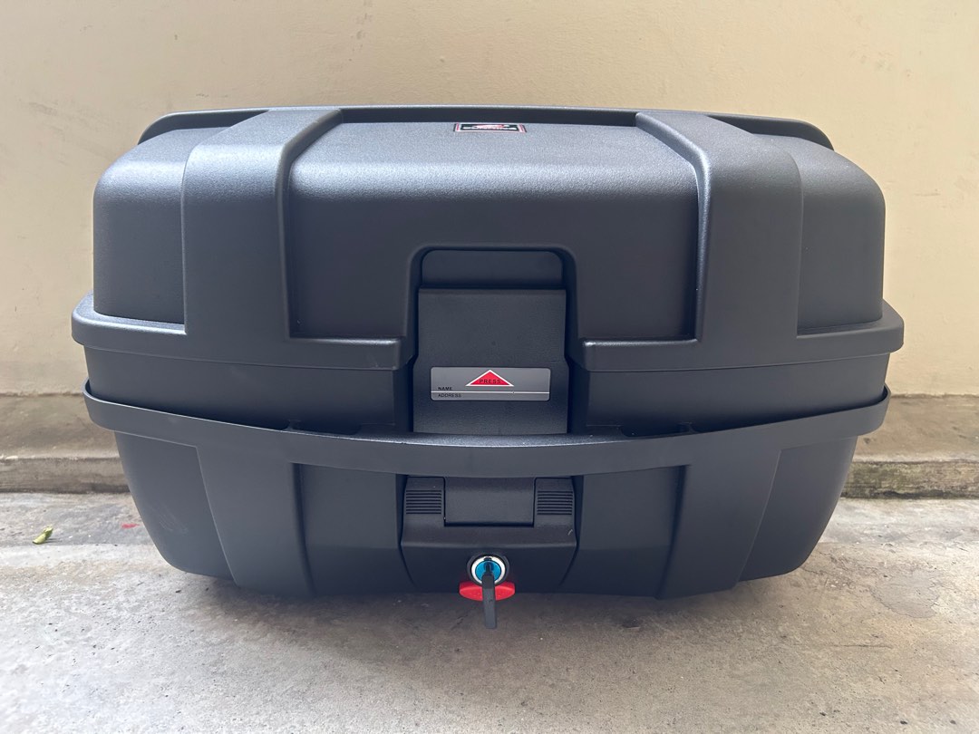 Motorycyle 45L top box, Motorcycles, Motorcycle Accessories on Carousell