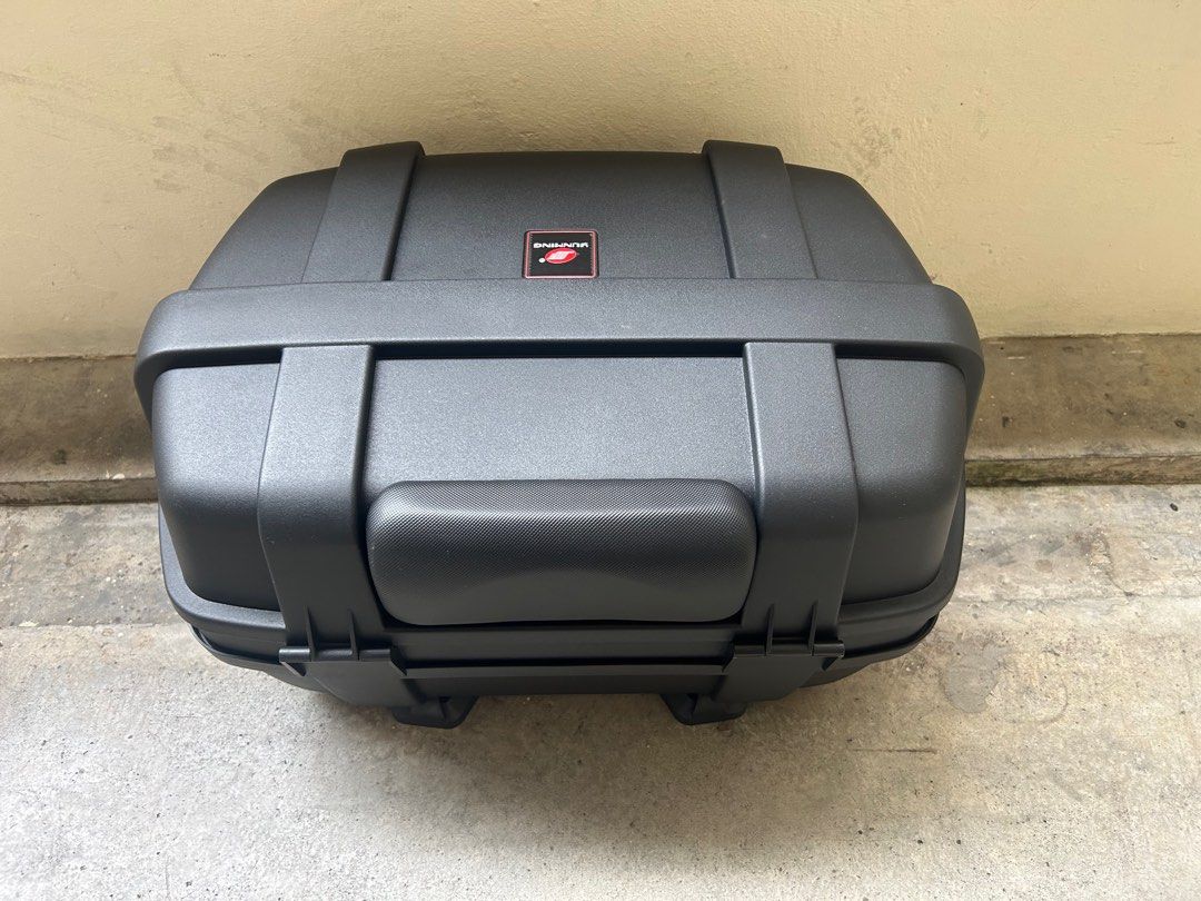 Motorycyle 45L top box, Motorcycles, Motorcycle Accessories on Carousell