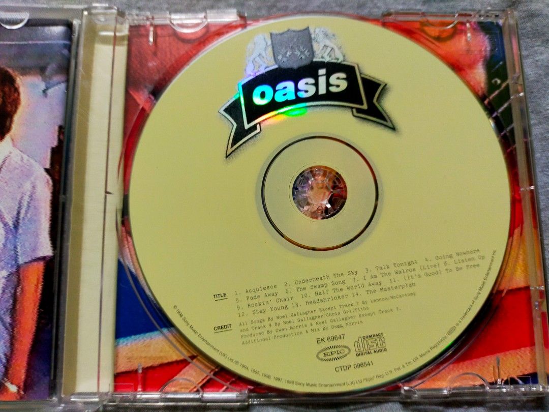 Oasis - The Masterplan, Hobbies & Toys, Music & Media, CDs & DVDs on ...