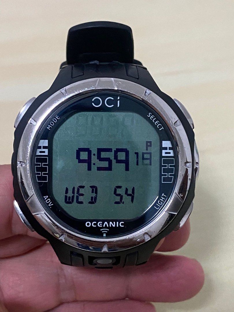 Oceanic OCI Dive Computer, Men's Fashion, Watches & Accessories, Watches on Carousell