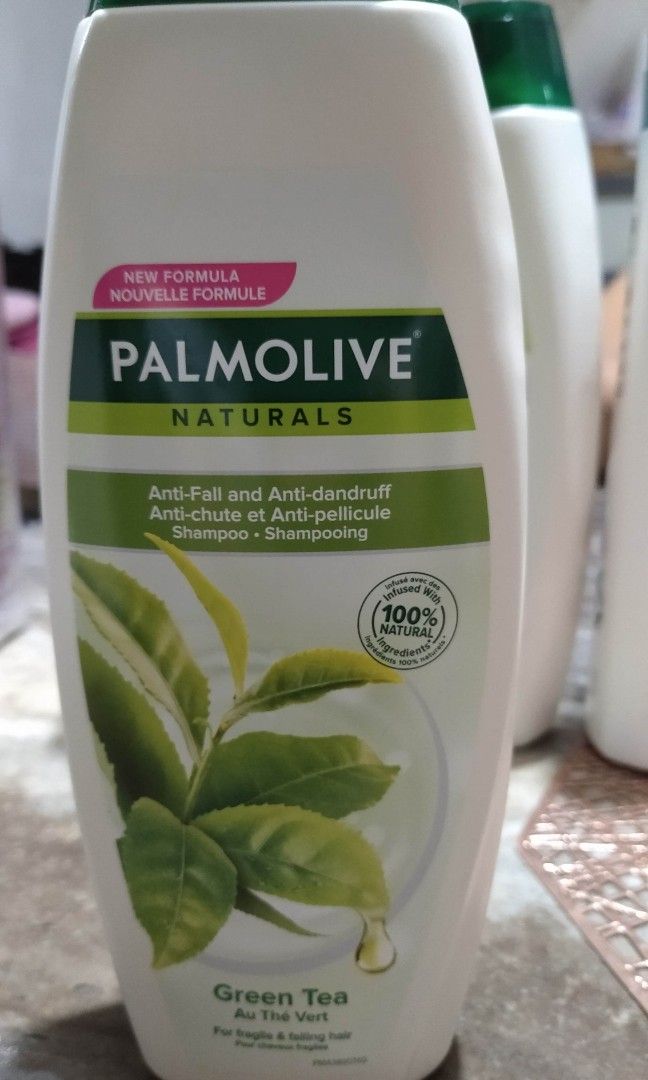 Palmolive natural 380ml, Beauty & Personal Care, Hair on Carousell