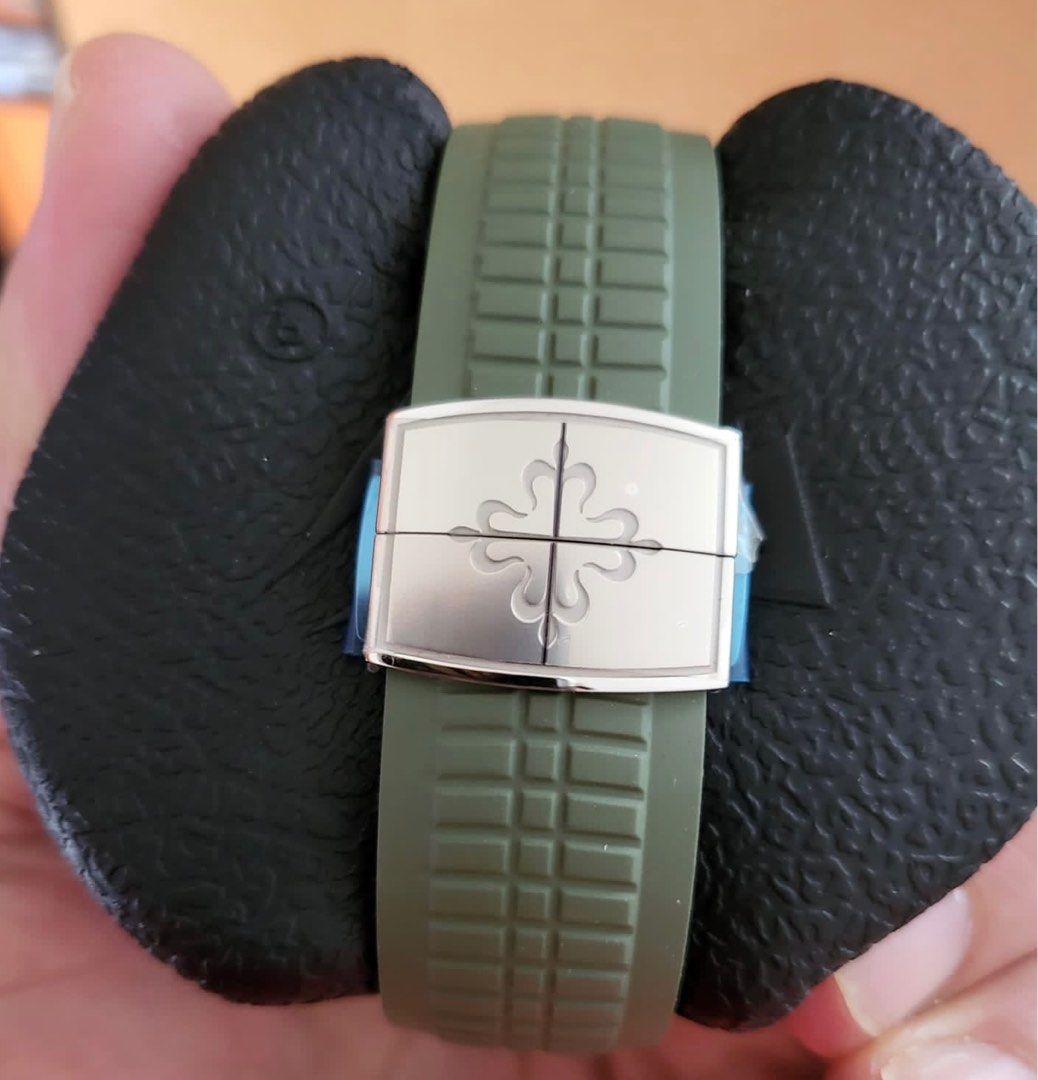 Patek Philippe Aquanaut 5968G -010, Luxury, Watches on Carousell