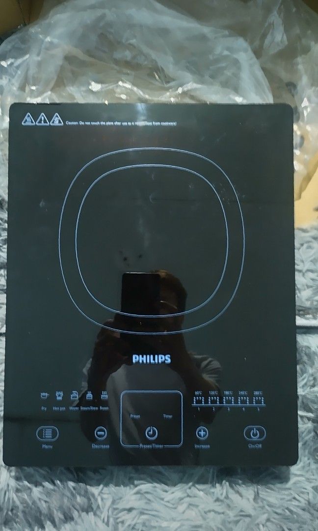 Philips induction hob cooker, TV & Home Appliances, Kitchen Appliances ...