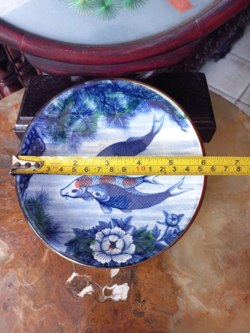 Piring Motif ikan cantik, Antik, Pajangan di Carousell