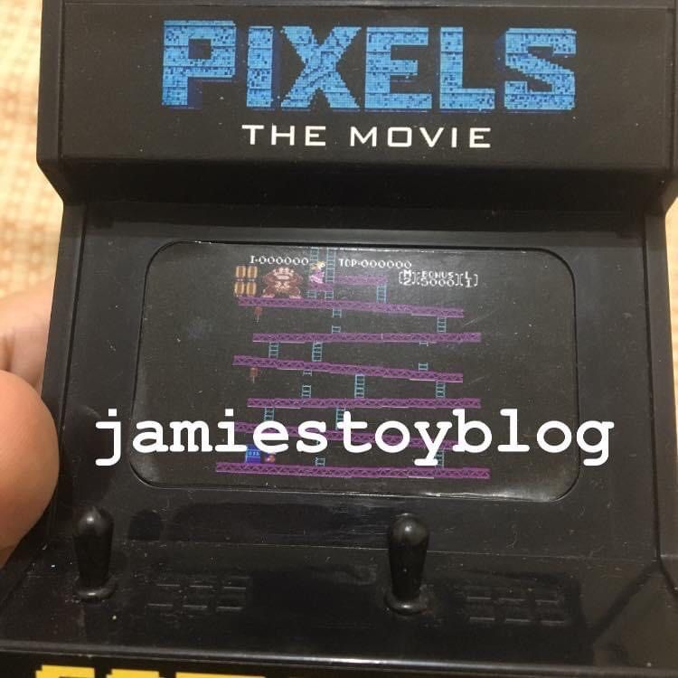 Pixels The Movie drinking tumbler, Hobbies & Toys, Memorabilia ...