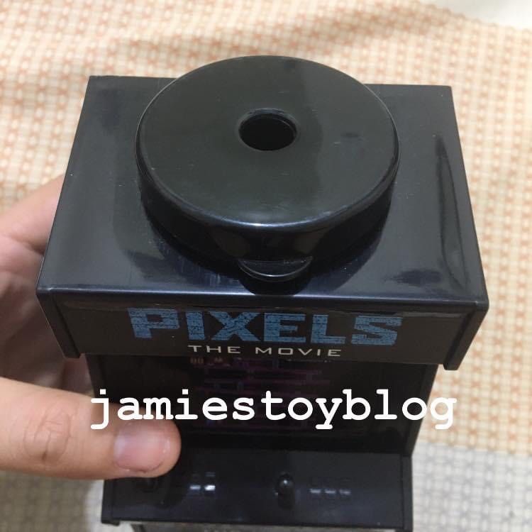 Pixels The Movie drinking tumbler, Hobbies & Toys, Memorabilia ...