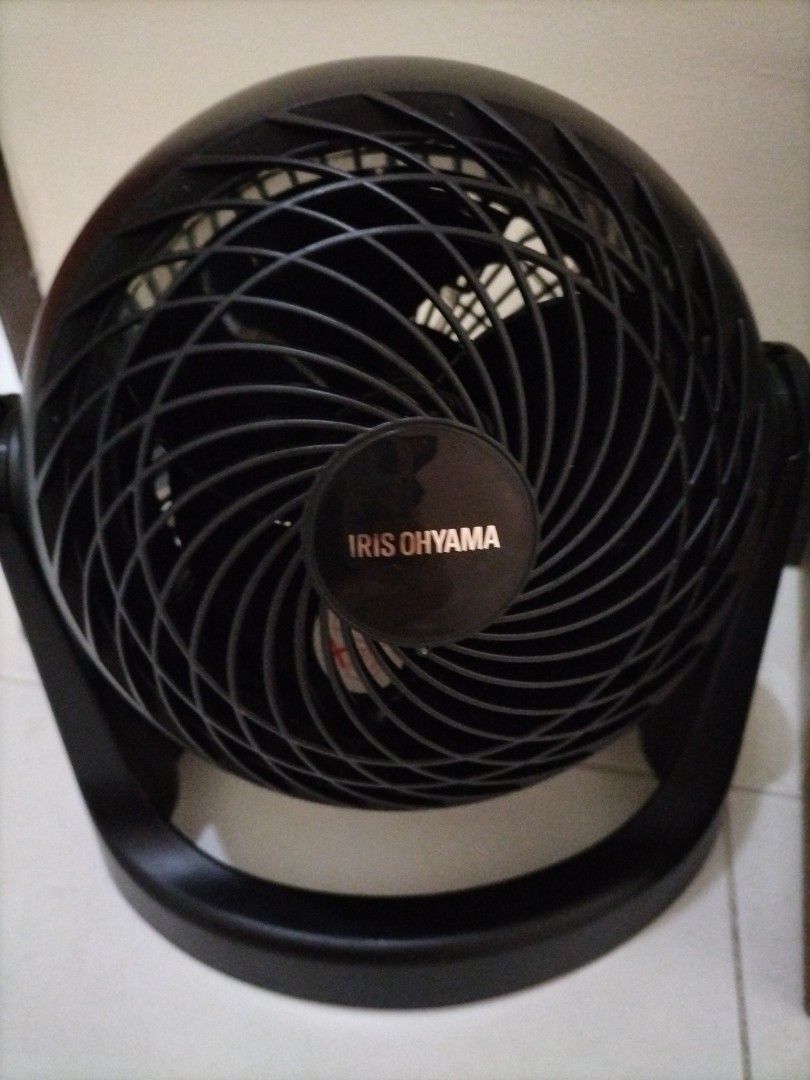 Portable Iris Ohyama Circulator Fan PCF-HE15, TV & Home Appliances, Other Home Appliances on ...