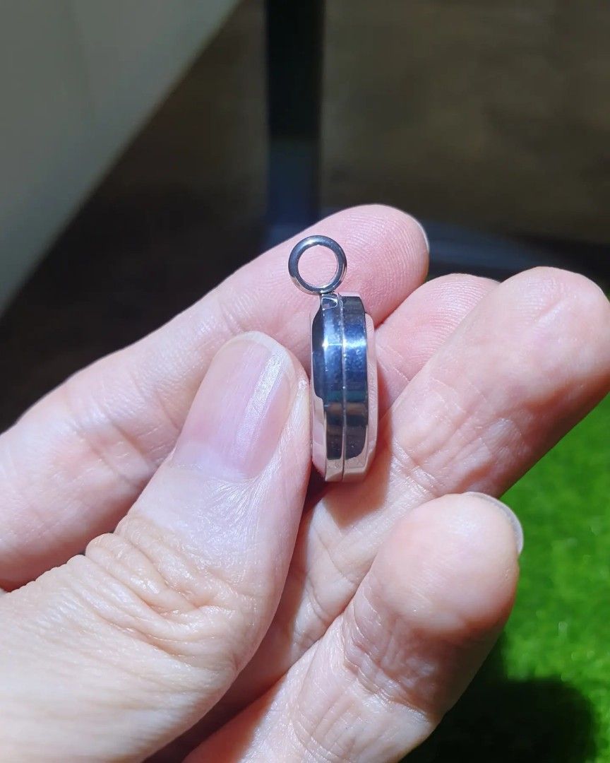 Pure Cinnabar powder 朱砂, Women's Fashion, Jewelry & Organisers ...