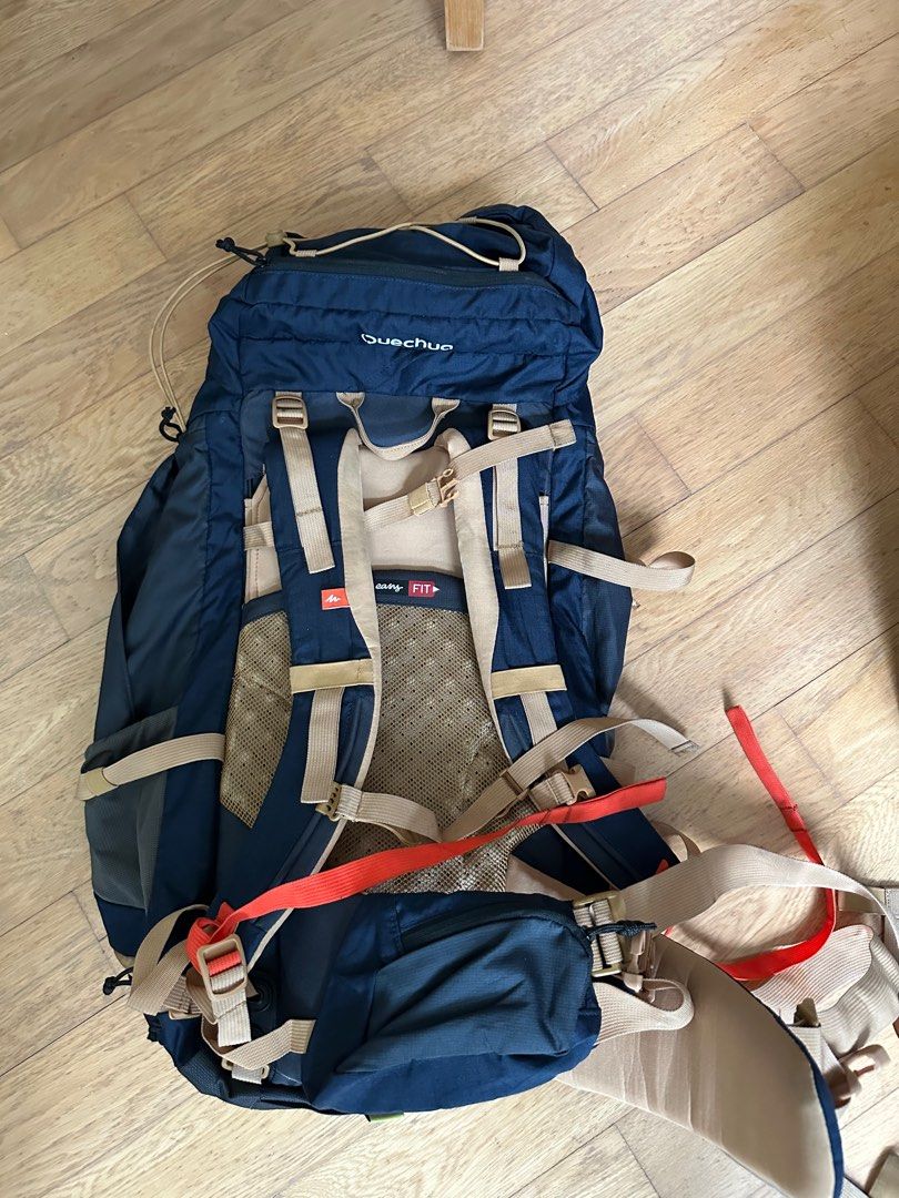 Quechua forclaz easyfit 50L backpack - great for trekking / hiking ...