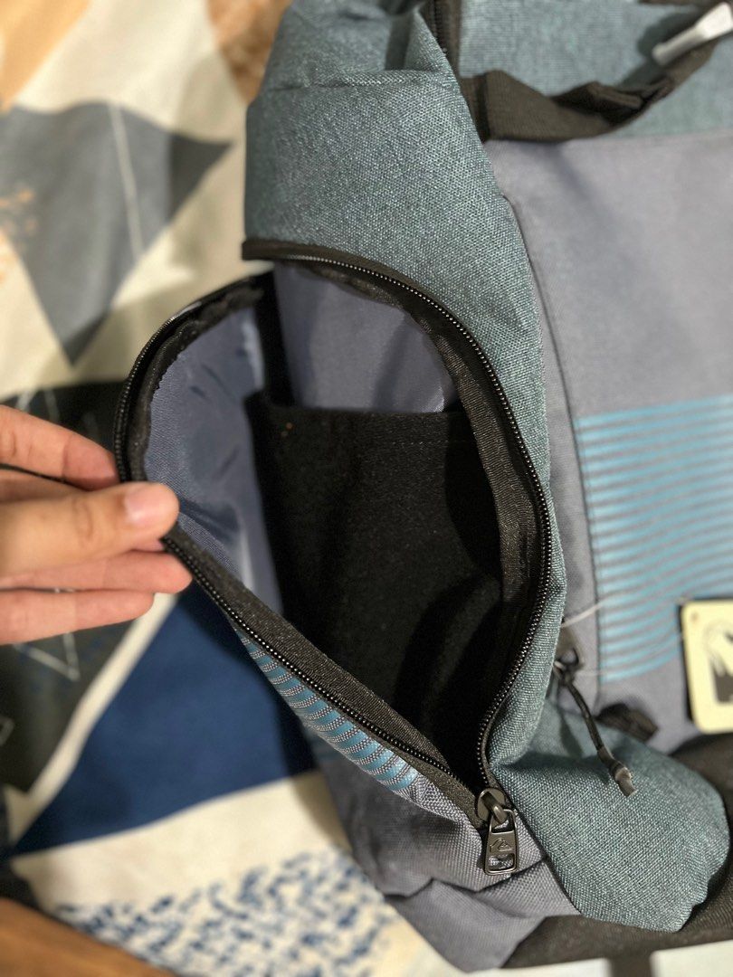 Quicksilver 24L Backpack, Men's Fashion, Bags, Backpacks on Carousell