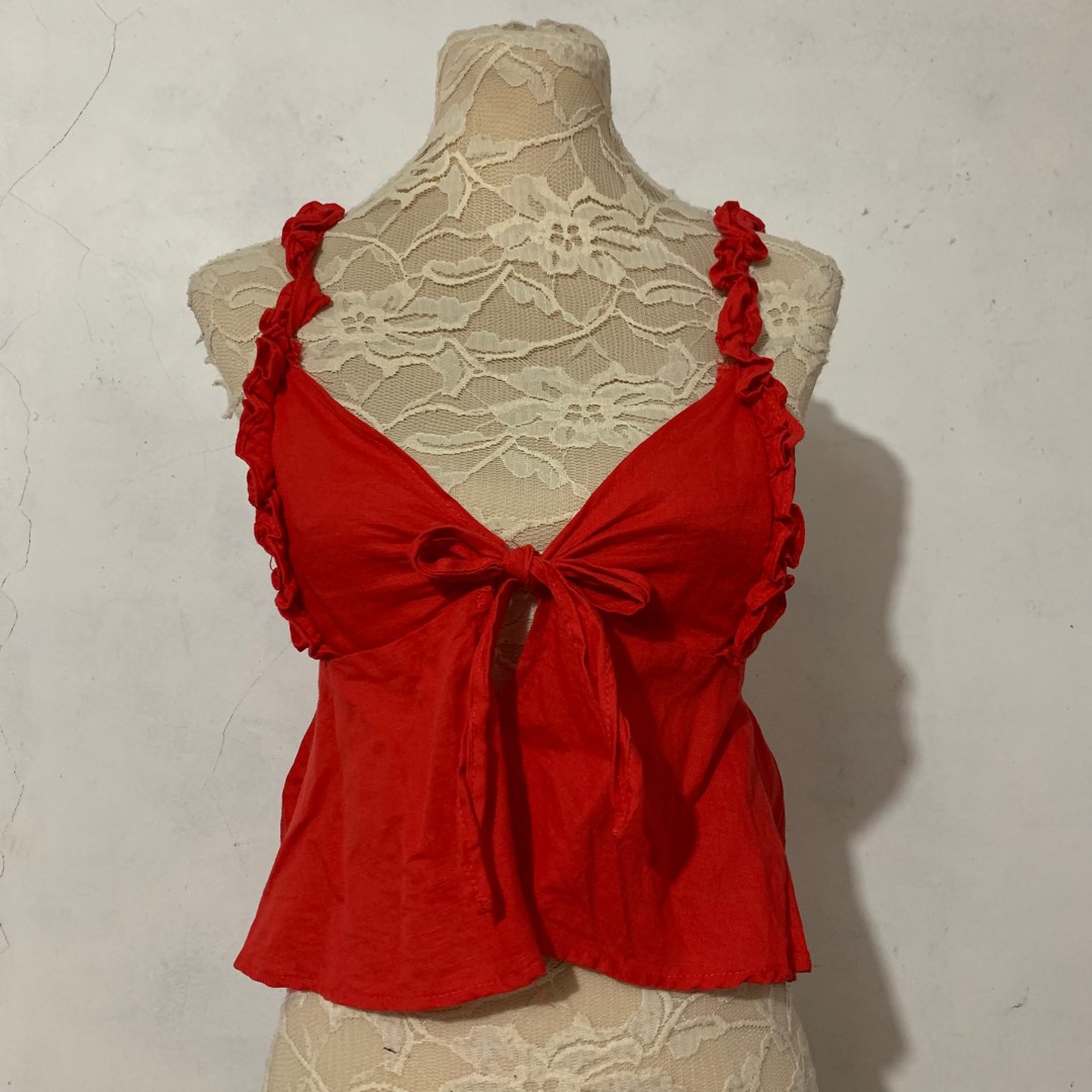 Red Ruffled Top, Women's Fashion, Tops, Sleeveless on Carousell