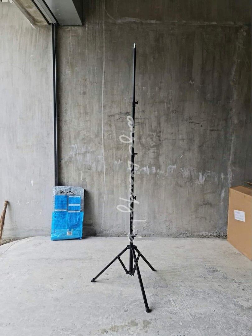Regular and Heavy Duty Tripod/Stand, Photography, Photography ...