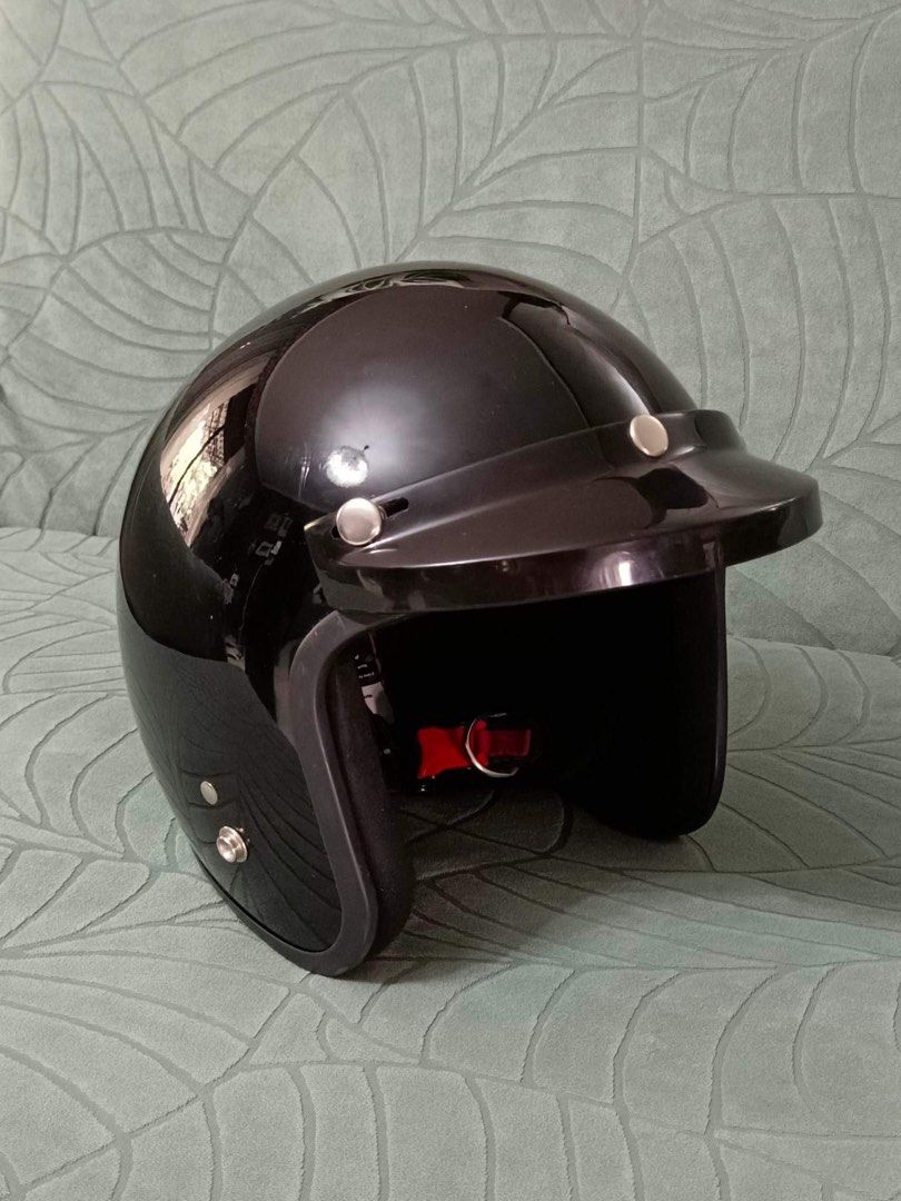 Rook Half-face (Large) on Carousell