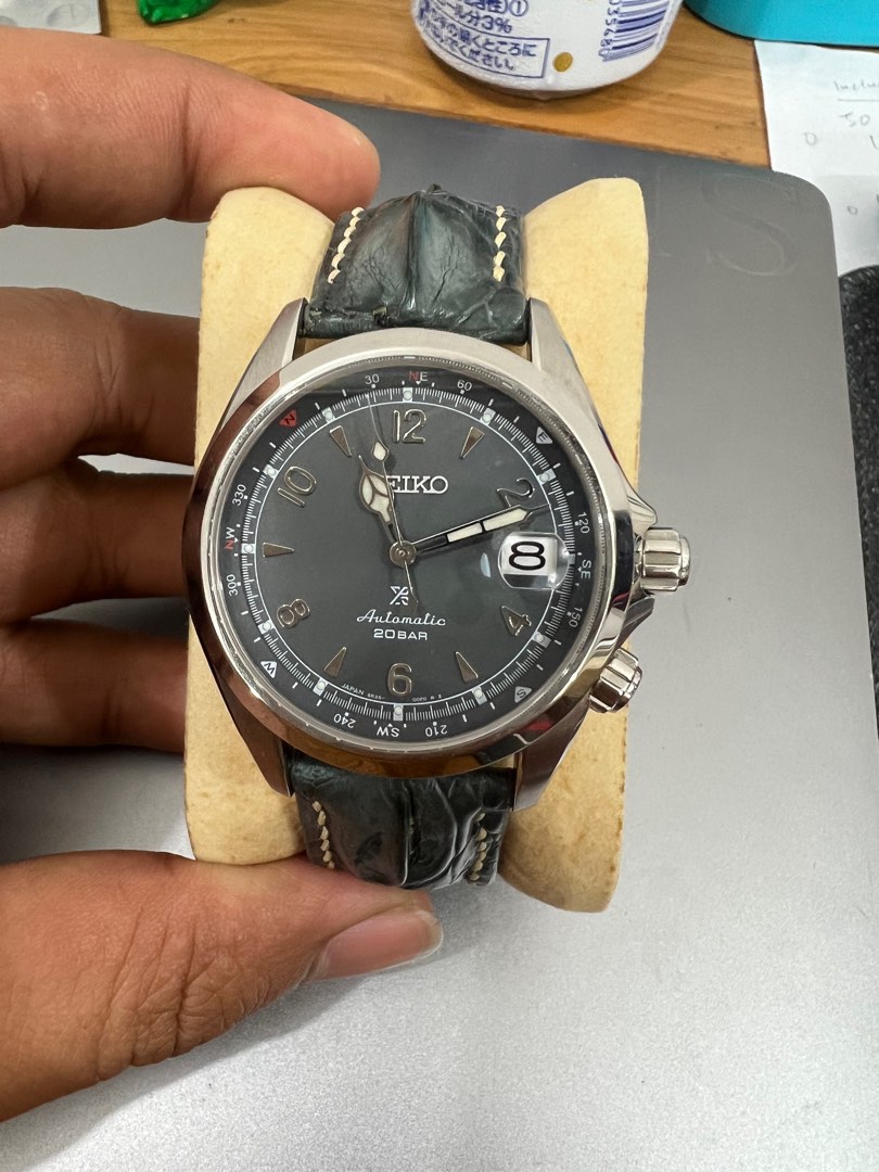 Seiko alpinist mountain sunset, Luxury, Watches on Carousell
