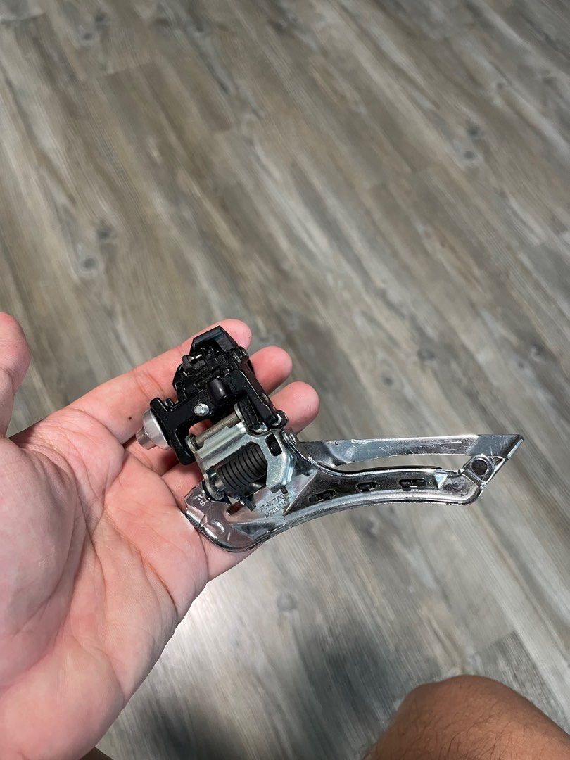 Shimano 105 R7000 Braze On Front Derailleur, Sports Equipment, Bicycles ...