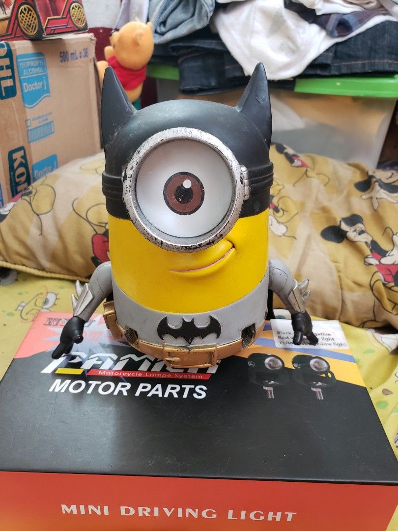 stuart Despicable 2 Me Batman Ver. Figurine, Hobbies & Toys, Toys ...