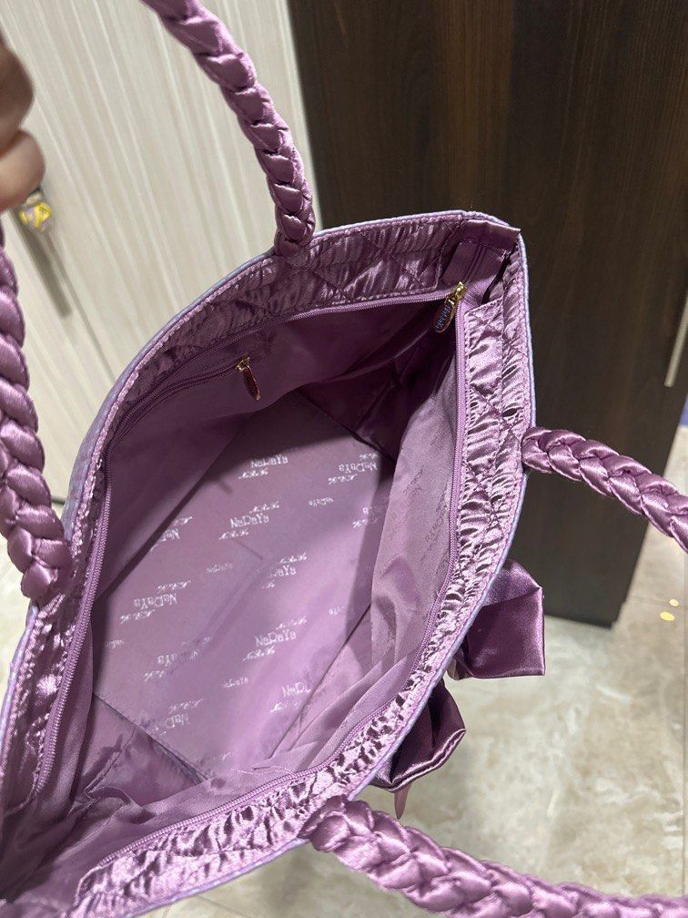 Tas naraya, Fesyen Wanita, Tas & Dompet di Carousell